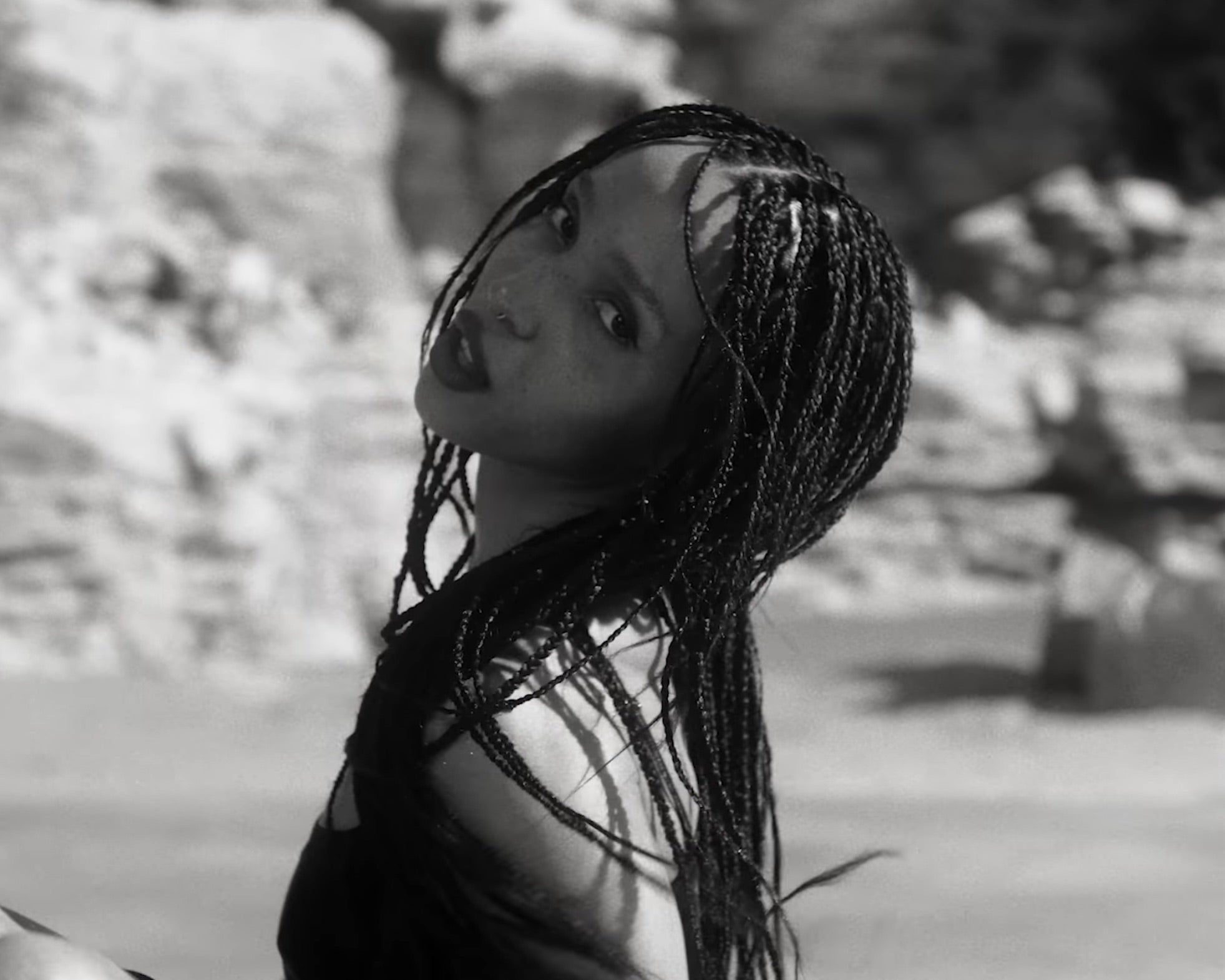 GRAMMY® Nominated FKA twigs Announces Show at MGM Music Hall on March ...